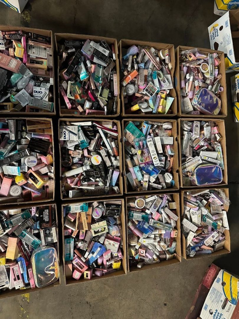 Buy High End Makeup Liquidation Pallets (200+ Premium Items For $650 ...