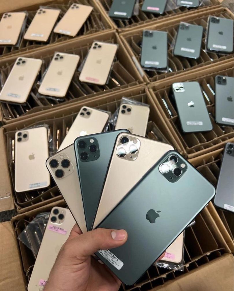Buy iPhone Pallets for Resale (10 units-$900) - Largo Pallets