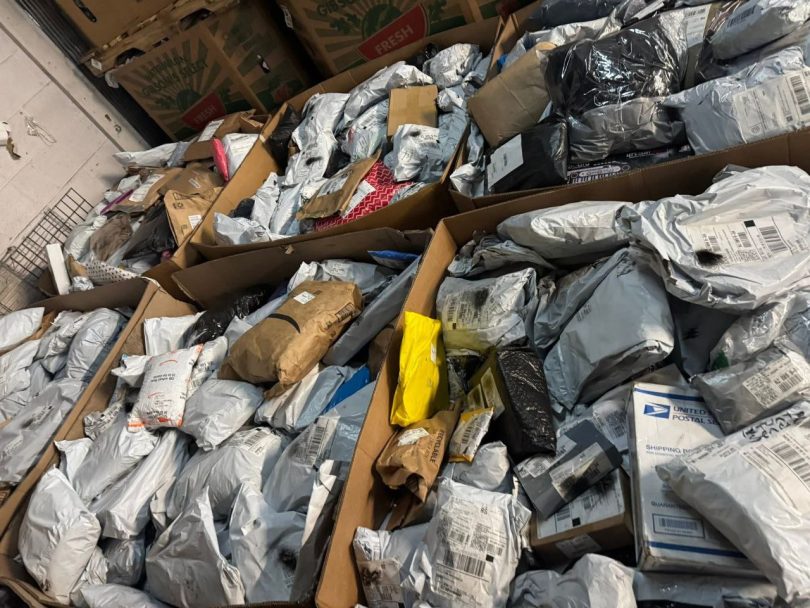 Buy Unclaimed Mail Pallets (300 Items – $550) - Largo Pallets